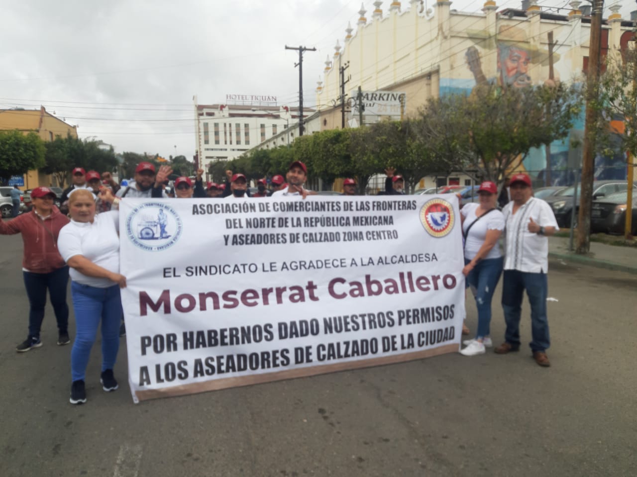 Boleros y comerciantes agradecen apoyo de Monserrat Caballero ...